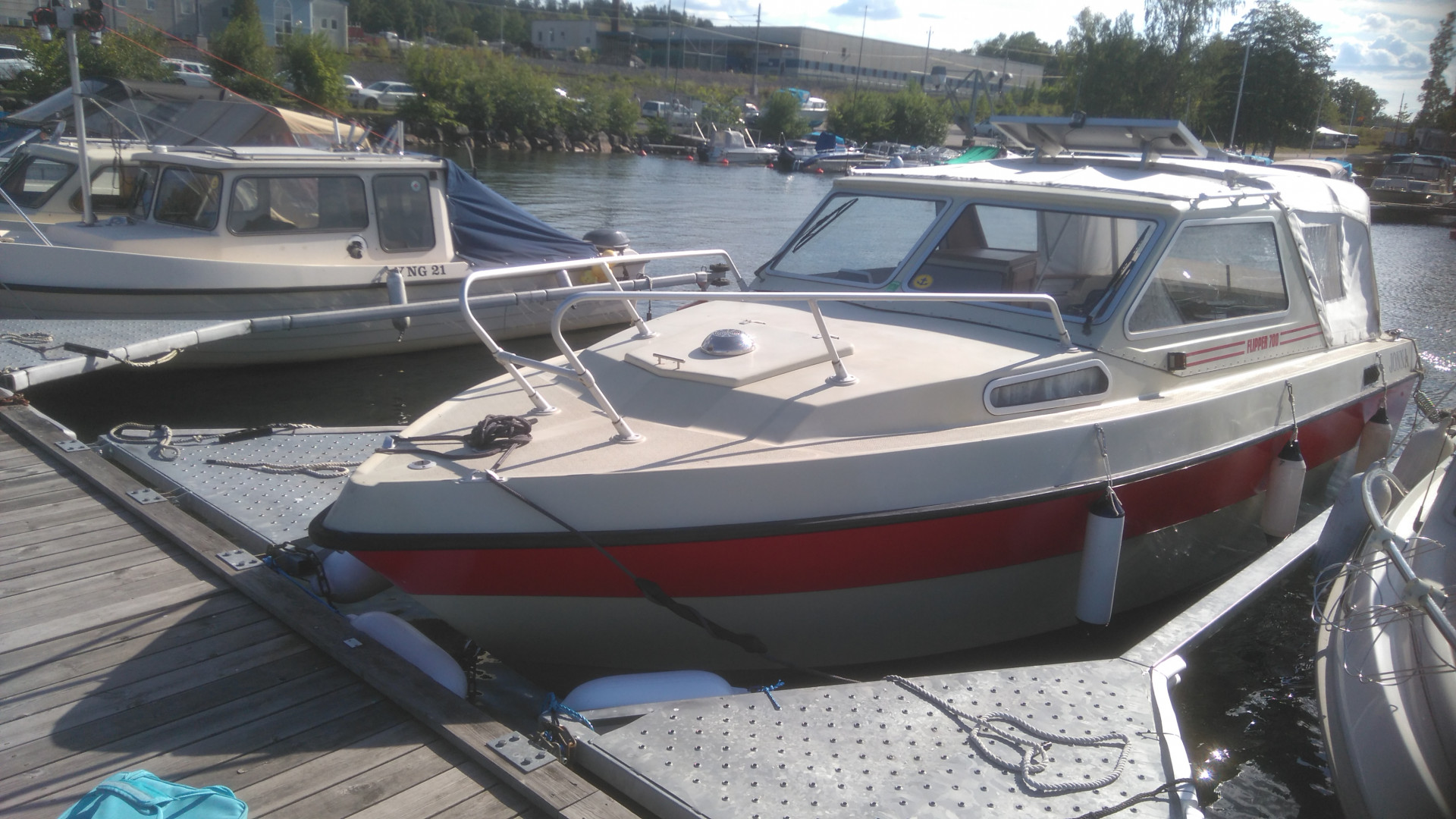 Flipper 700 | Skipperi