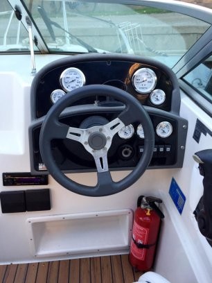 Uttern D55 Exclusive | Skipperi