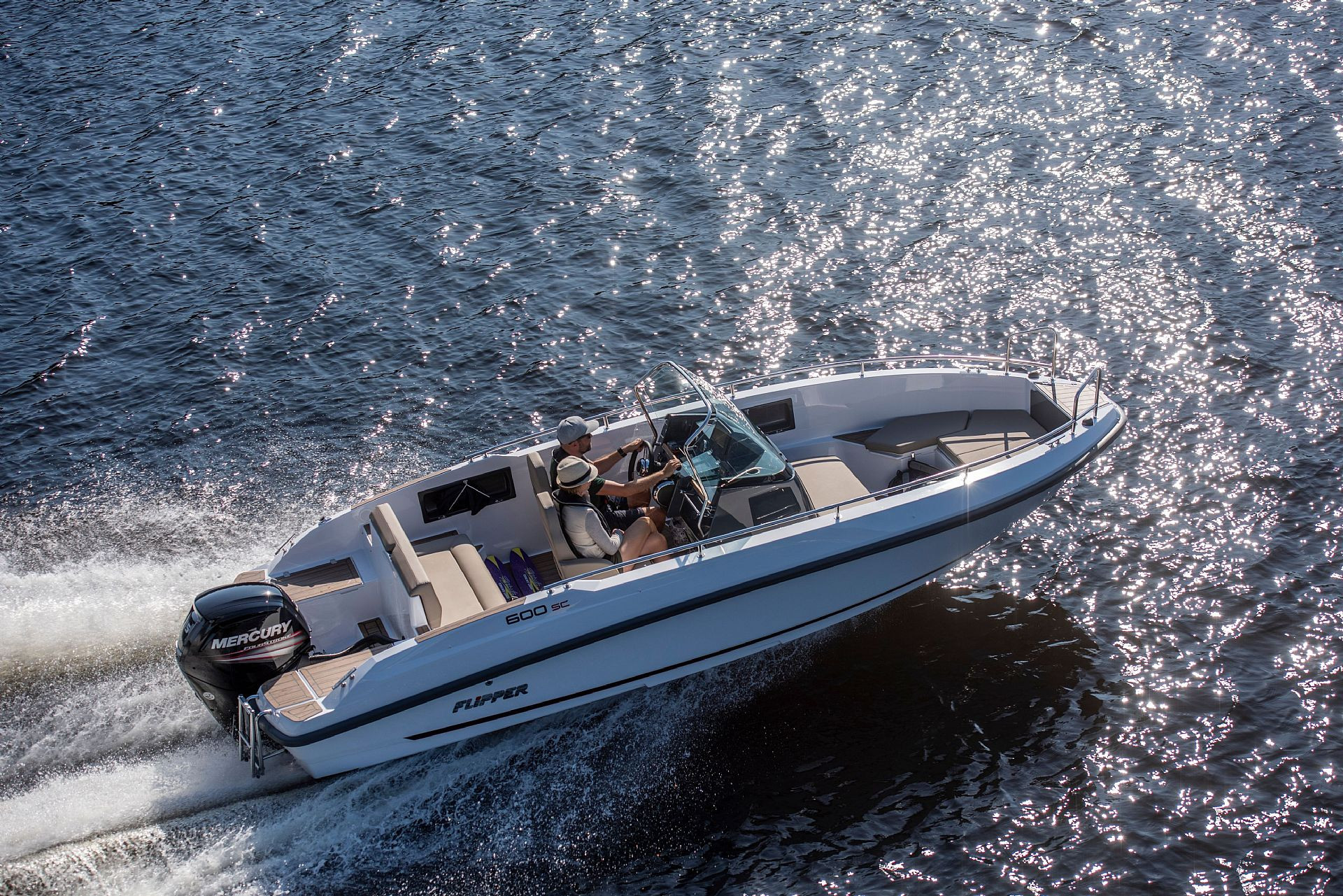 Flipper 600 SC Walkaround | Skipperi